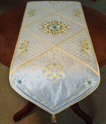 Tuscan Tile Work Table Runner - WeAllSew