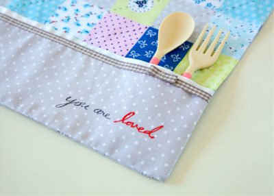 snack mat tutorial feature - WeAllSew