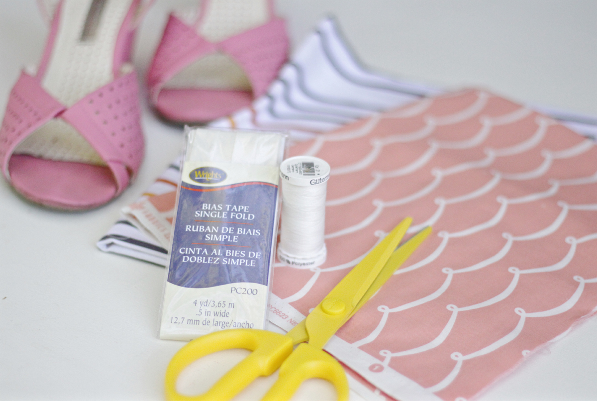 DIY 10-Minute Shoe Bags - WeAllSew