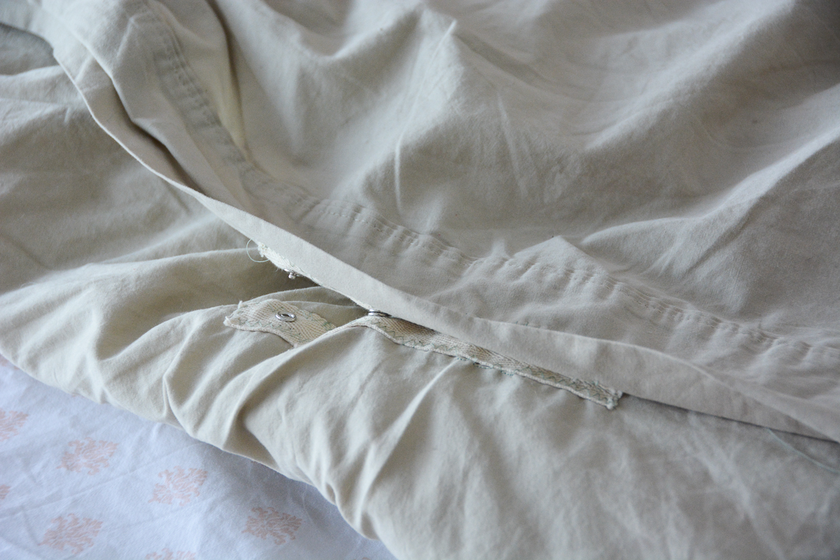 How to Sew a Simple Duvet Cover - WeAllSew
