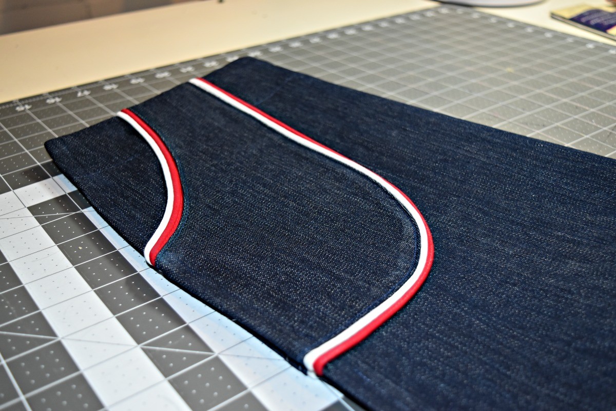 How to add Piping to Pockets - WeAllSew