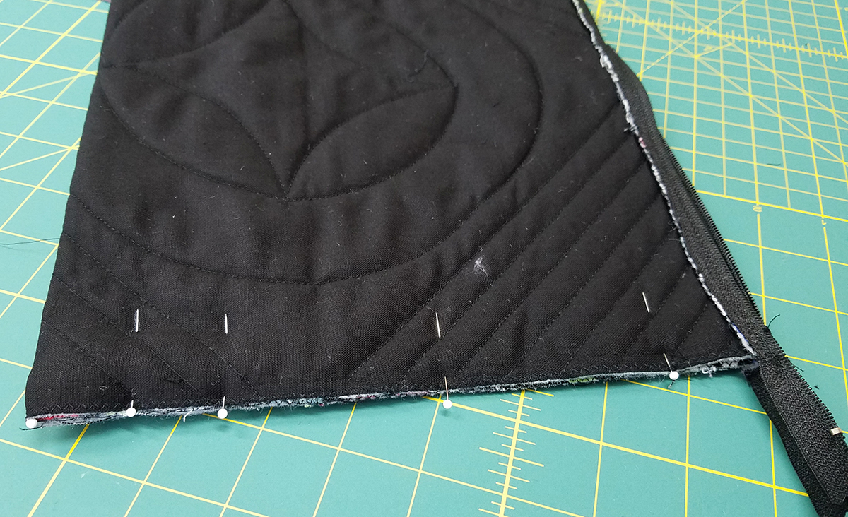 Square in a Square Zipper Bag - WeAllSew