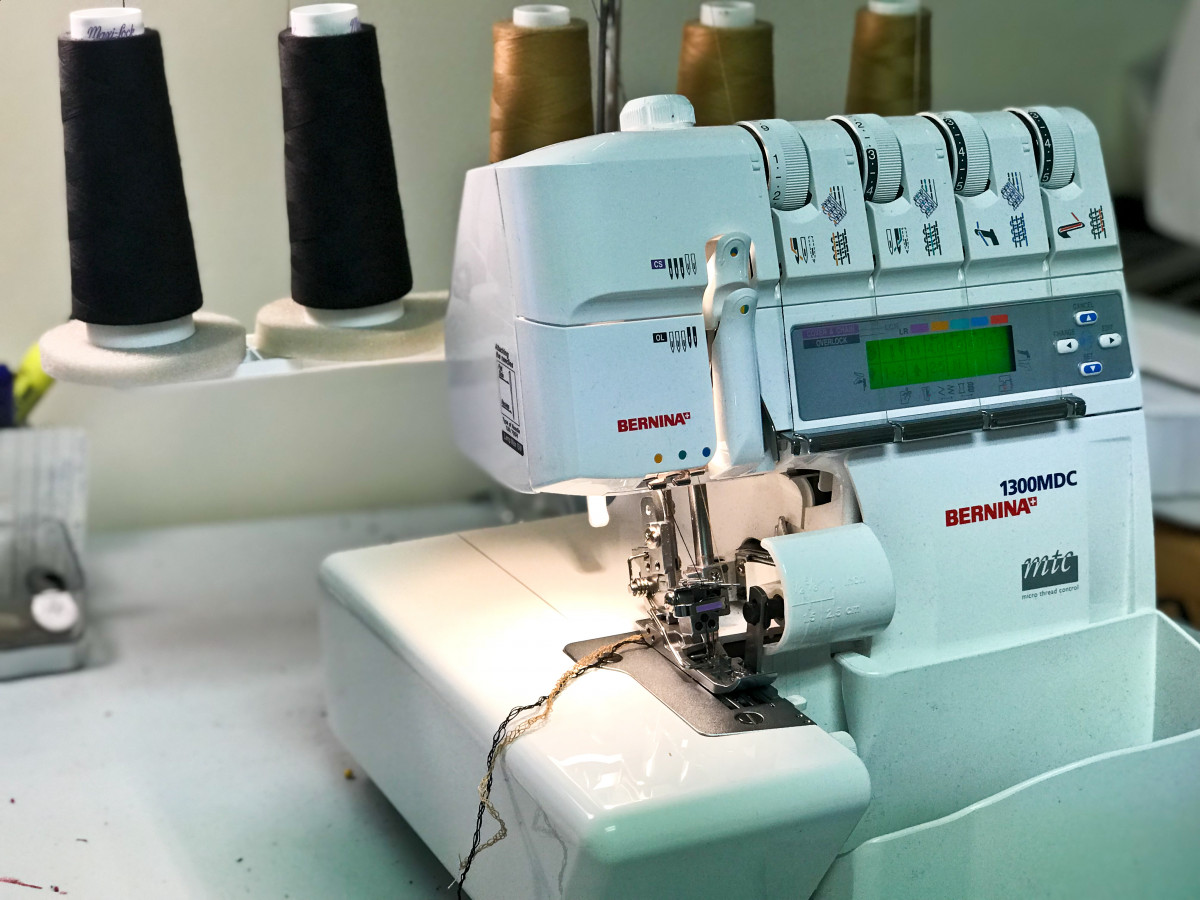 Jeans Sewn with a 3-Thread Overlock and Chain Stitch - WeAllSew