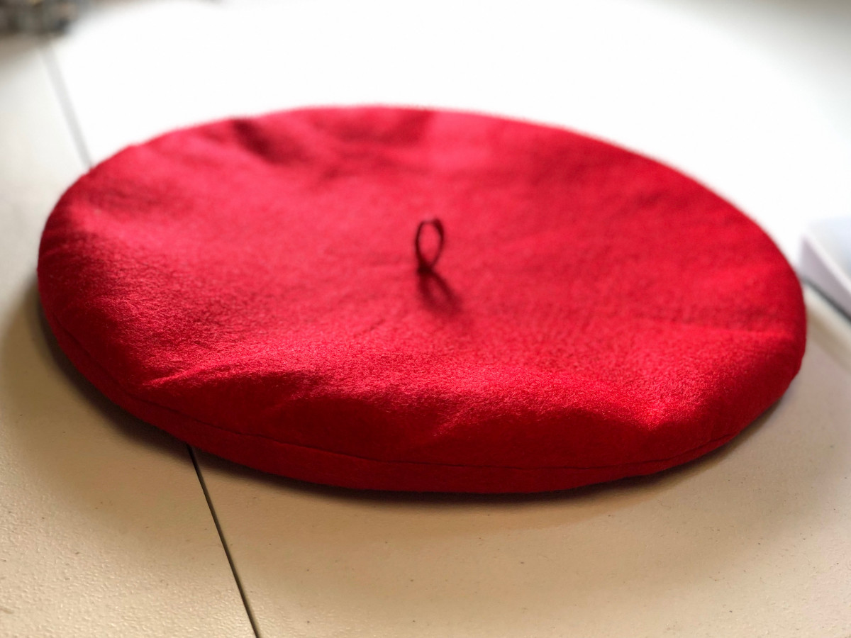 How to Sew a Wool Felt Beret - WeAllSew