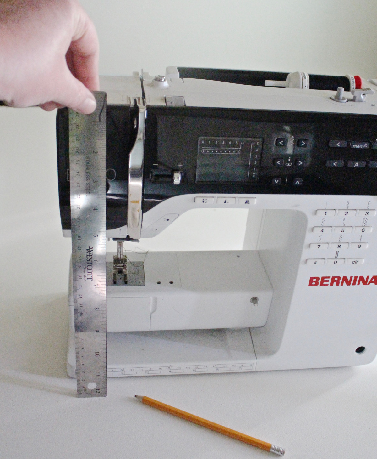 Reversible sewing machine cover - WeAllSew