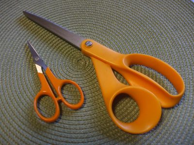 scissors in a pinch - WeAllSew