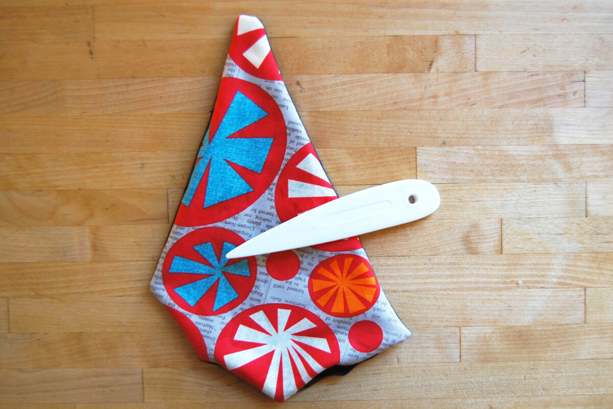 Mini Scissors Case with Needle Minder - WeAllSew