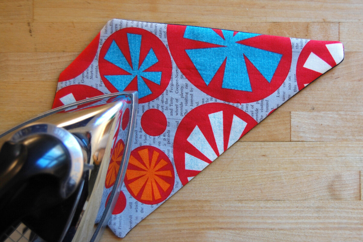 Mini Scissors Case with Needle Minder - WeAllSew