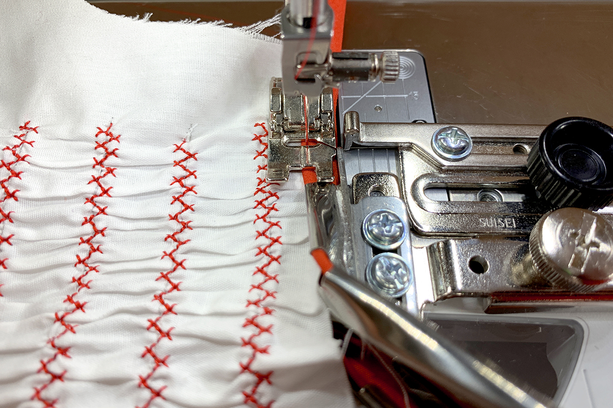 Hand-Look Smocking - WeAllSew