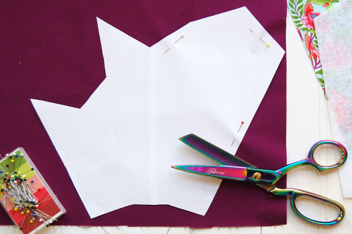 Scissors Case Tutorial - WeAllSew