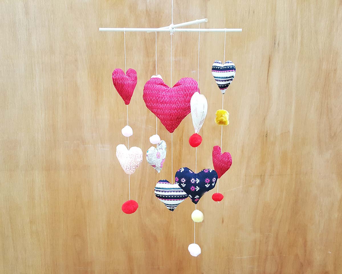 Valentine's Hearts Mobile - WeAllSew