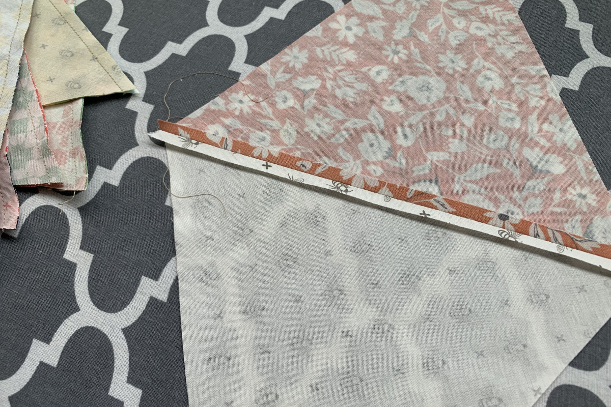 Equilateral Triangle Table Runner - WeAllSew