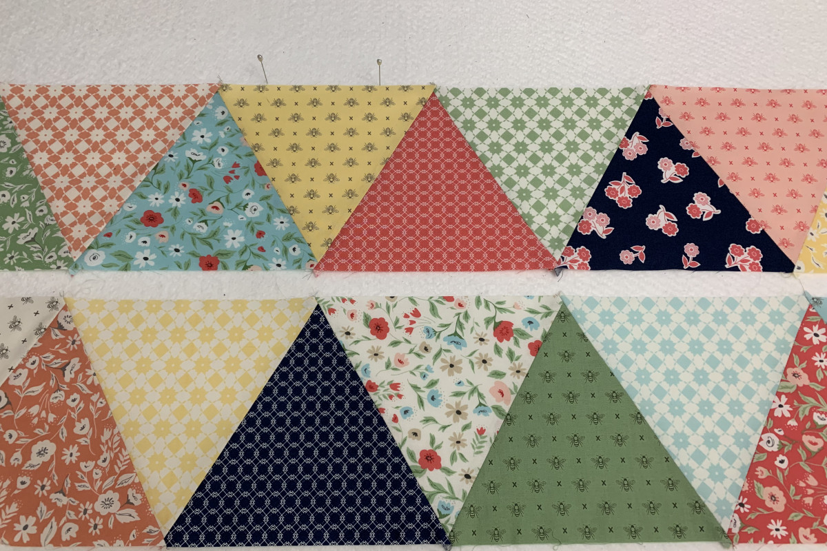 Equilateral Triangle Table Runner - WeAllSew