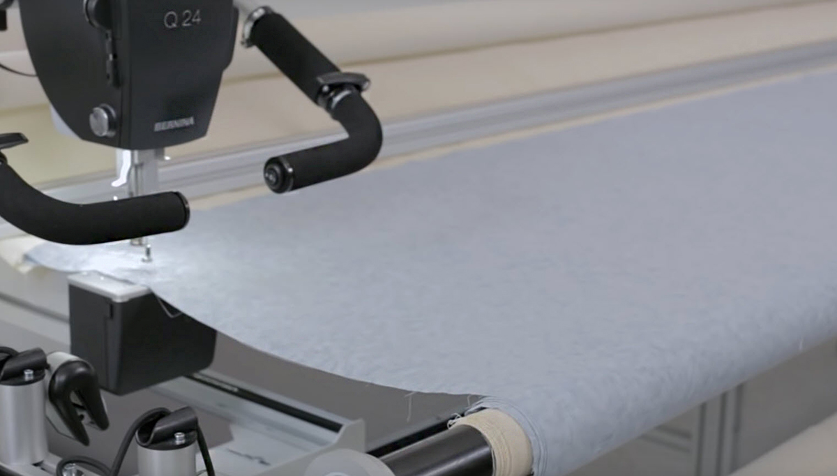 Longarm Quilting for Beginners Part 2: Loading a Frame - WeAllSew