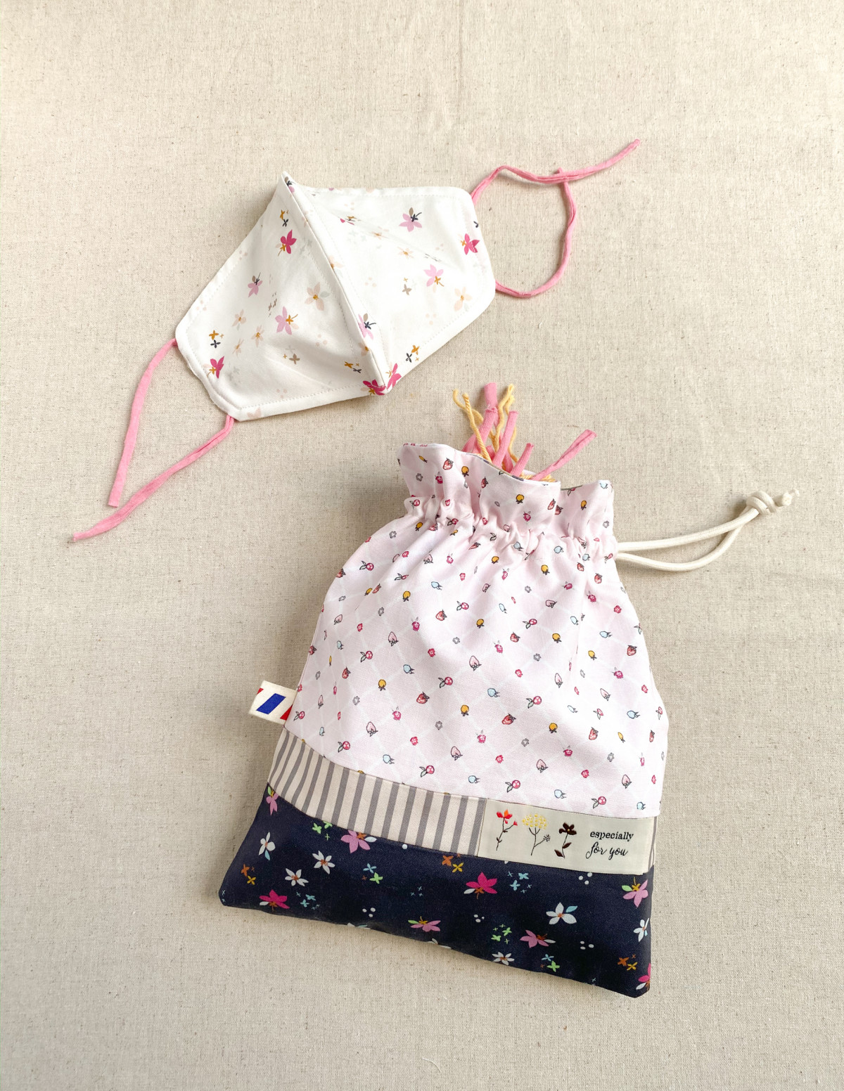 Simple String Bag - WeAllSew