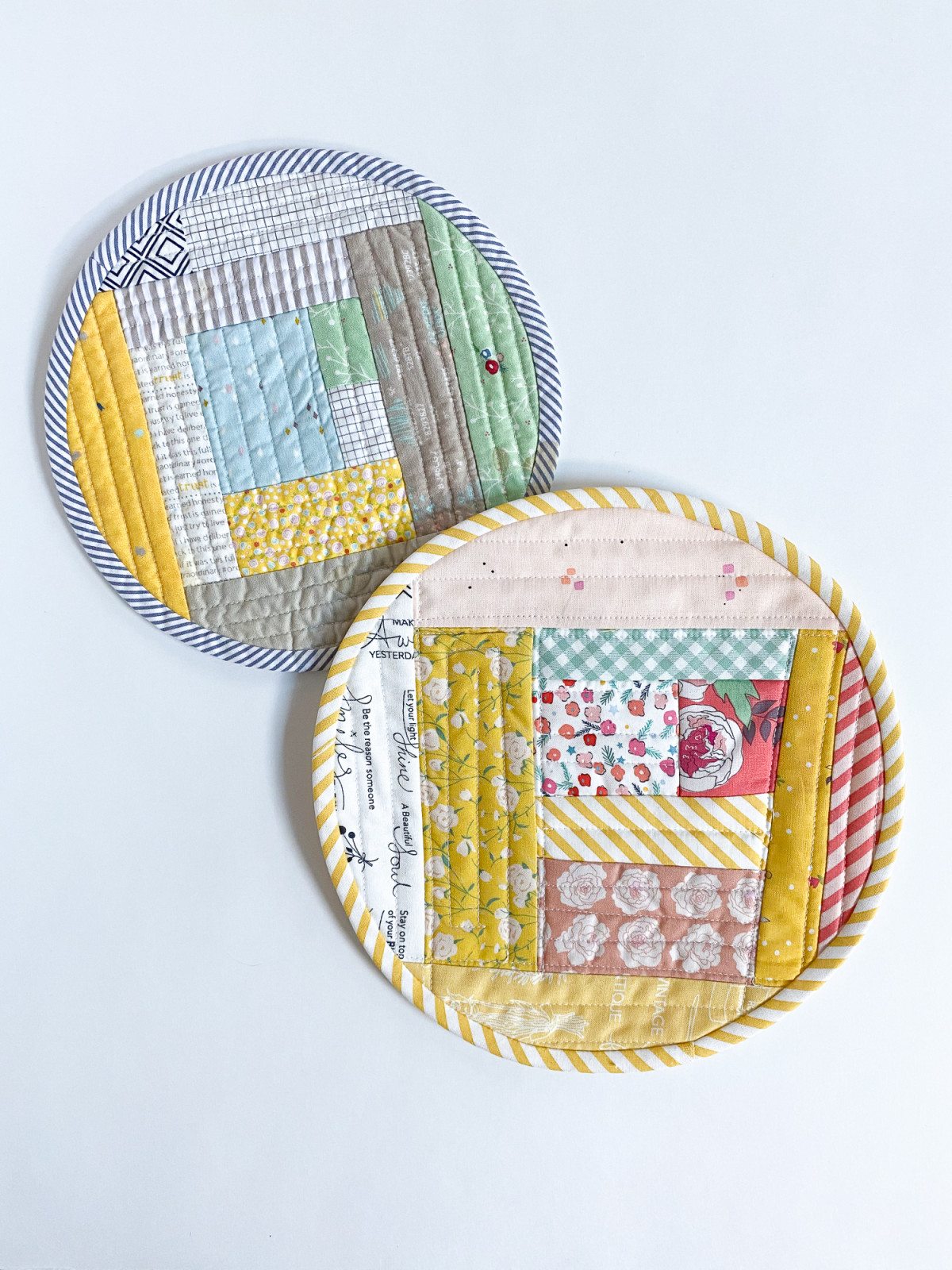 Quilt-as-you-go Trivet Set - WeAllSew