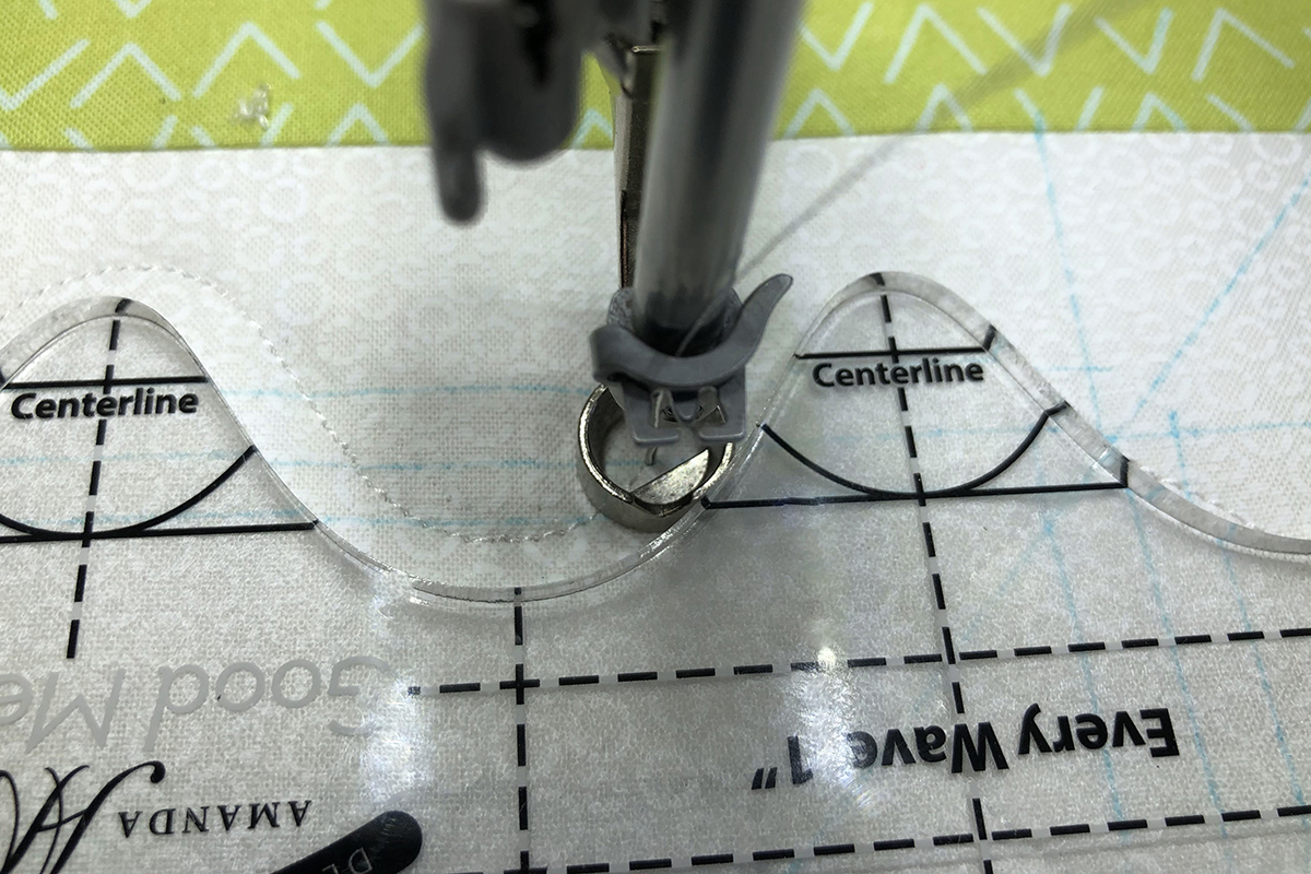 Rulerwork for Beginners Series, Part 7: Waves - WeAllSew