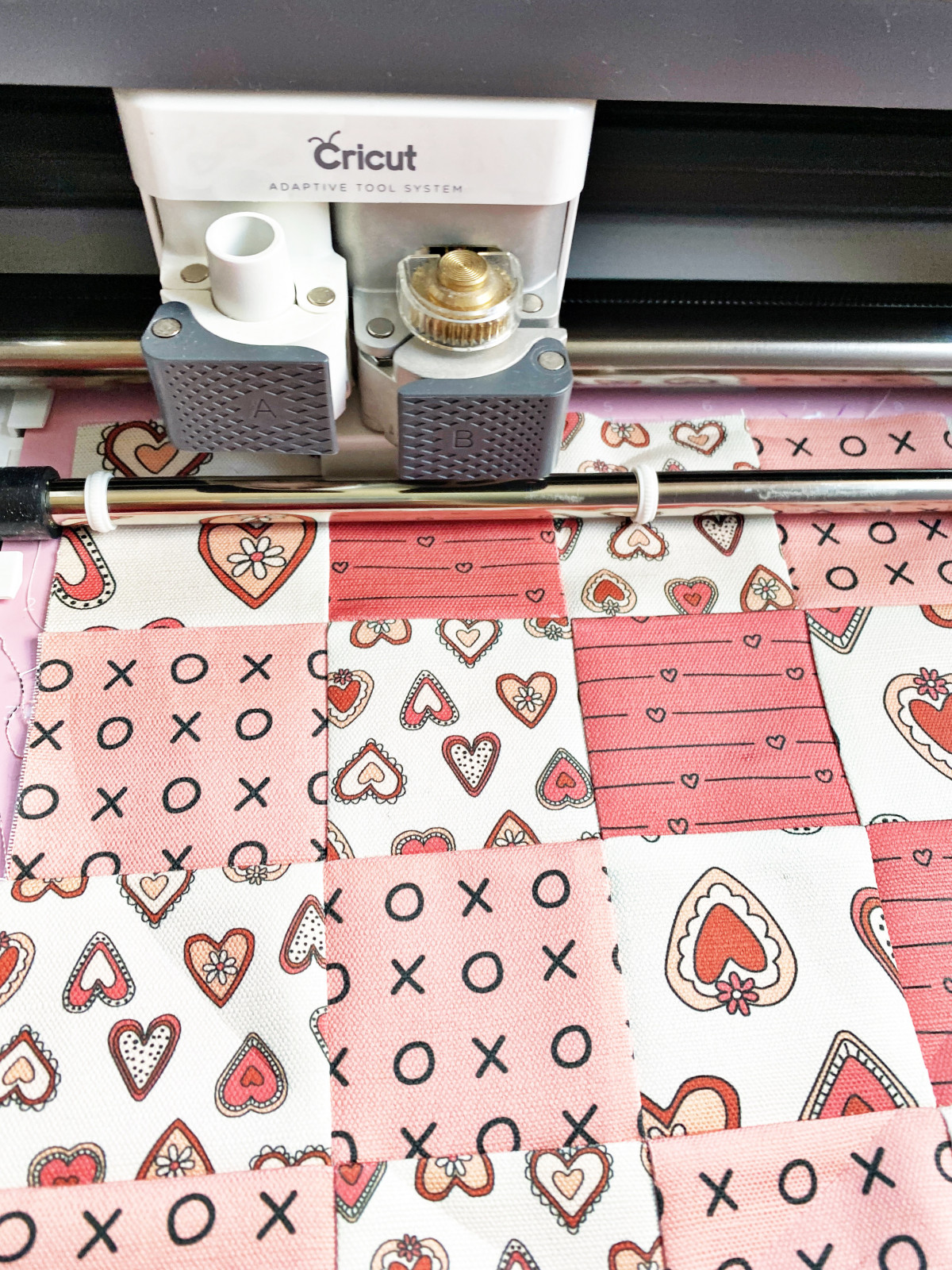 Mug Rug Sewing Tutorial | Valentine's Day Projects | WeAllSew