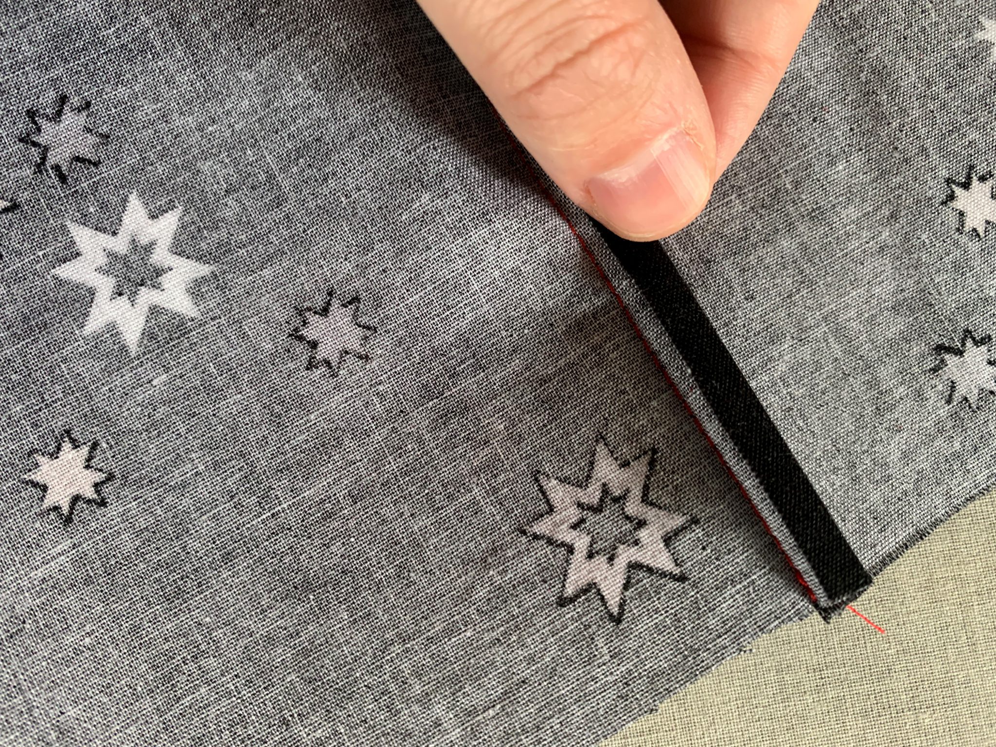 Seam Finishes Sampler Tutorial Clean Finish Step 3D BERNINA WeAllSew ...