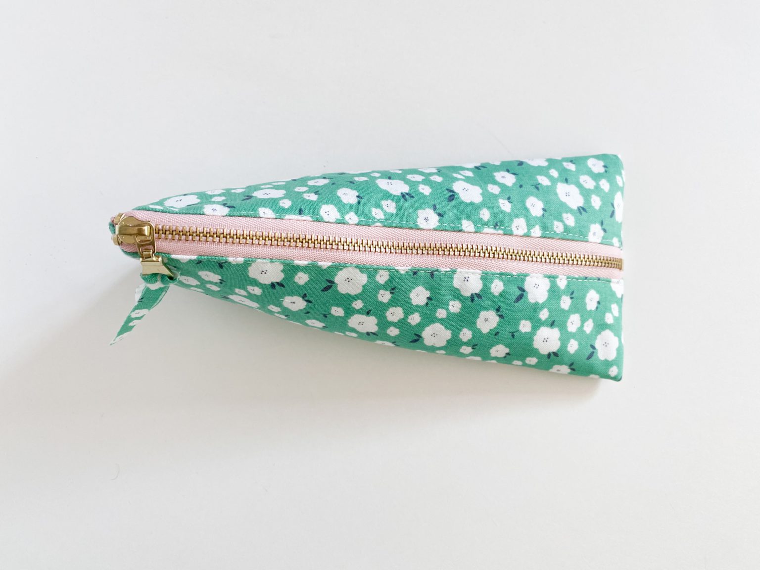 Tutorial: Learn How to Sew a Pencil Case - WeAllSew