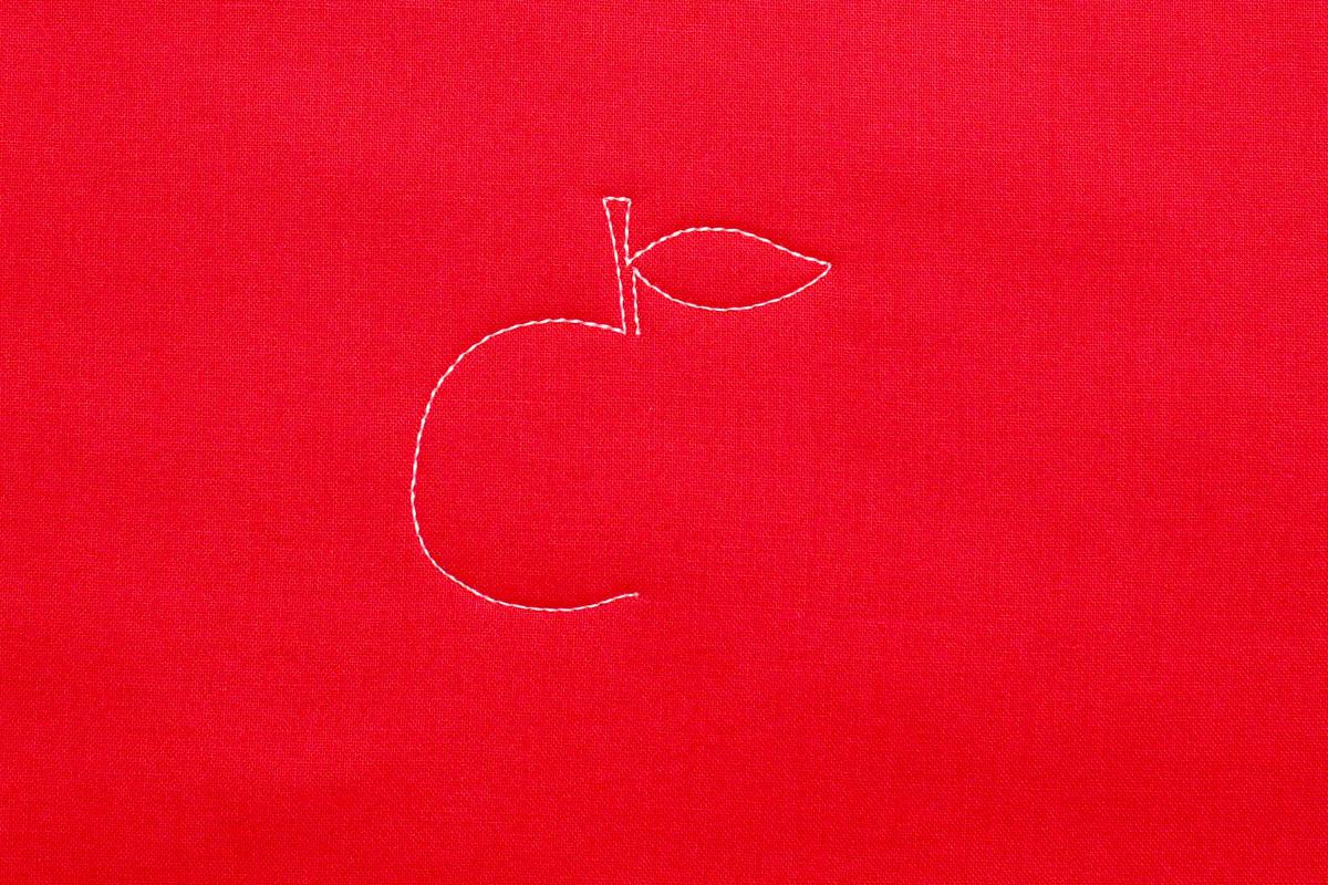 Tutorial: How to Free-motion Quilt an Apple Motif - WeAllSew