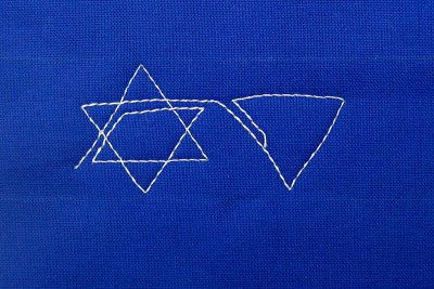 How to Free-motion Quilt a Star of David Motif - WeAllSew