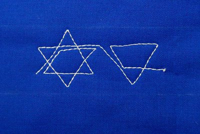 How to Free-motion Quilt a Star of David Motif - WeAllSew