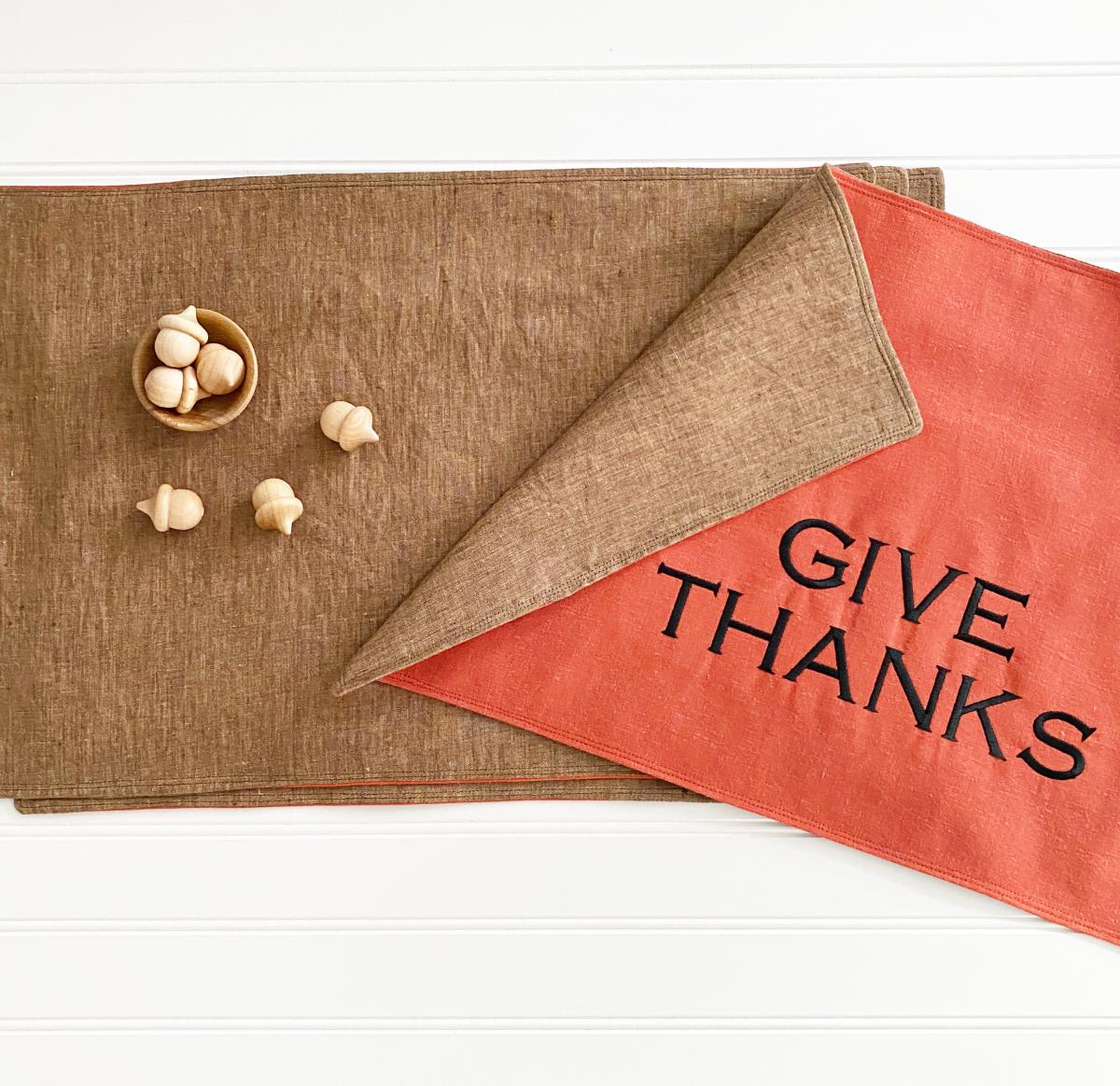 How to Create Thanksgiving Placemats - WeAllSew
