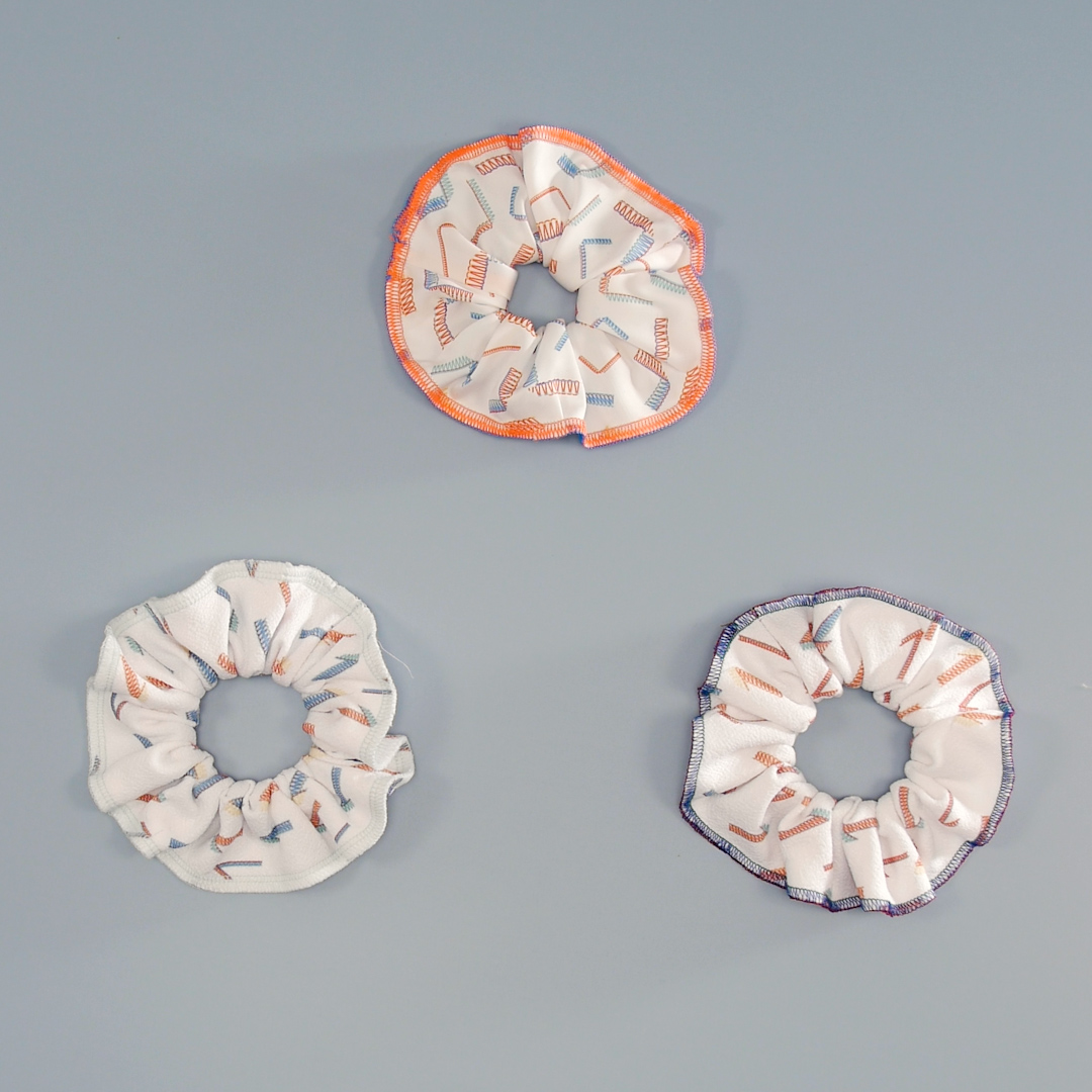 How to Sew a Serger Scrunchie – Stitchin Heaven