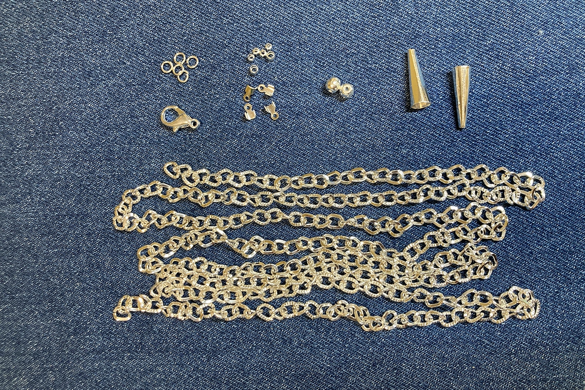 How to Make Overlocker Jewelry - WeAllSew