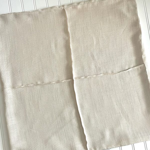 How to Sew a Sew Classic Pillow Covers with a Twist Tutorial 13 BERNINA ...