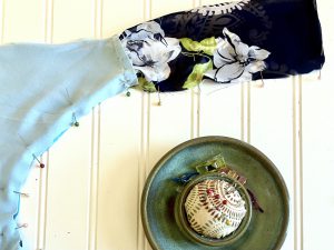 How To Sew An Adult CopyCat Bib - WeAllSew