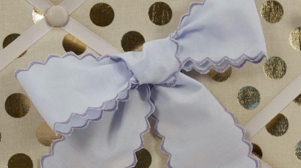 DIY Fabric Bow Tutorial - WeAllSew