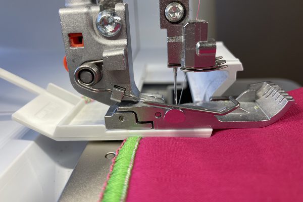 Height Compensating Tools on the Overlocker - WeAllSew