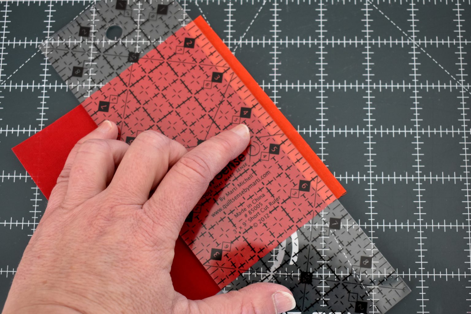 Pojagi Patchwork Suncatcher - WeAllSew