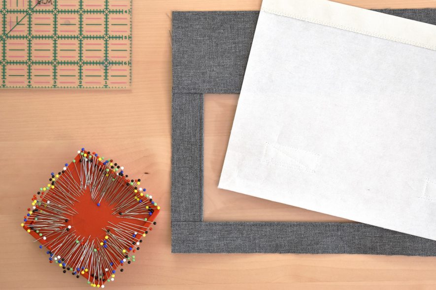 Pin Display Bag Tutorial by Erika Mulvenna 32 - WeAllSew