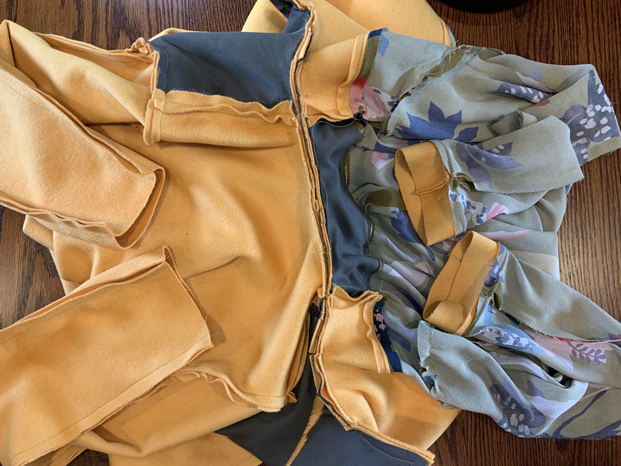 We All Sew Coats! A Lined Coat Sew Along - Part 3 - WeAllSew