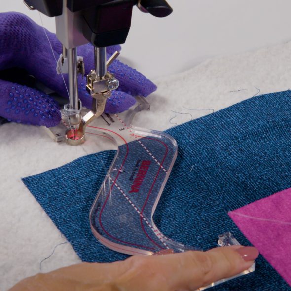 Rulerwork: BERNINA Cable Ruler - WeAllSew