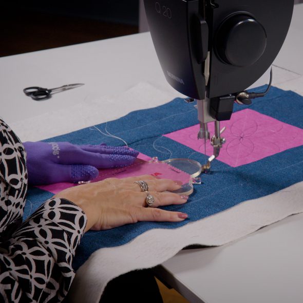 Rulerwork: BERNINA Clamshell Ruler - WeAllSew