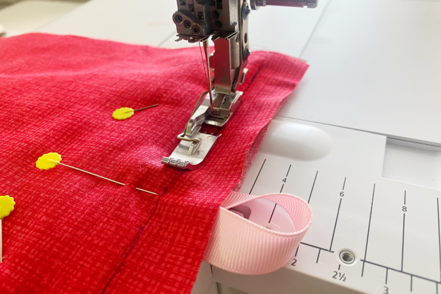 Serger Chenille Christmas Tree Trivet - WeAllSew