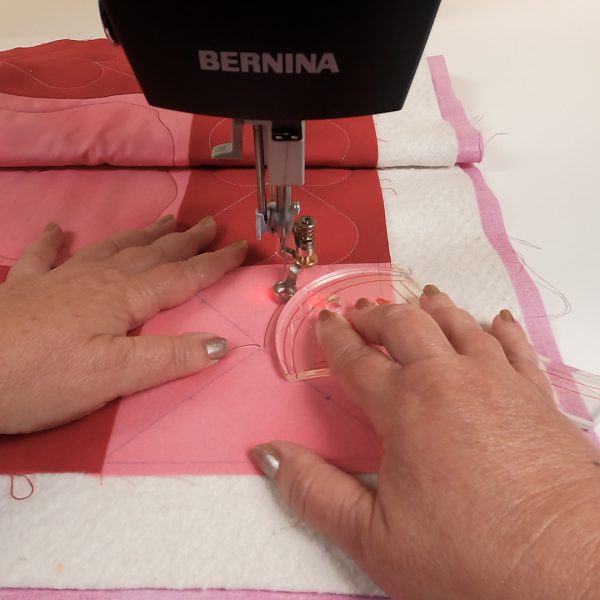 Rulerwork: BERNINA Multi Curve Guide - WeAllSew