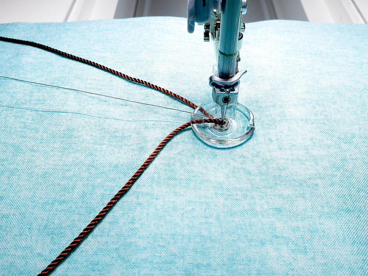 Easy Couching Techniques with Q Series - WeAllSew