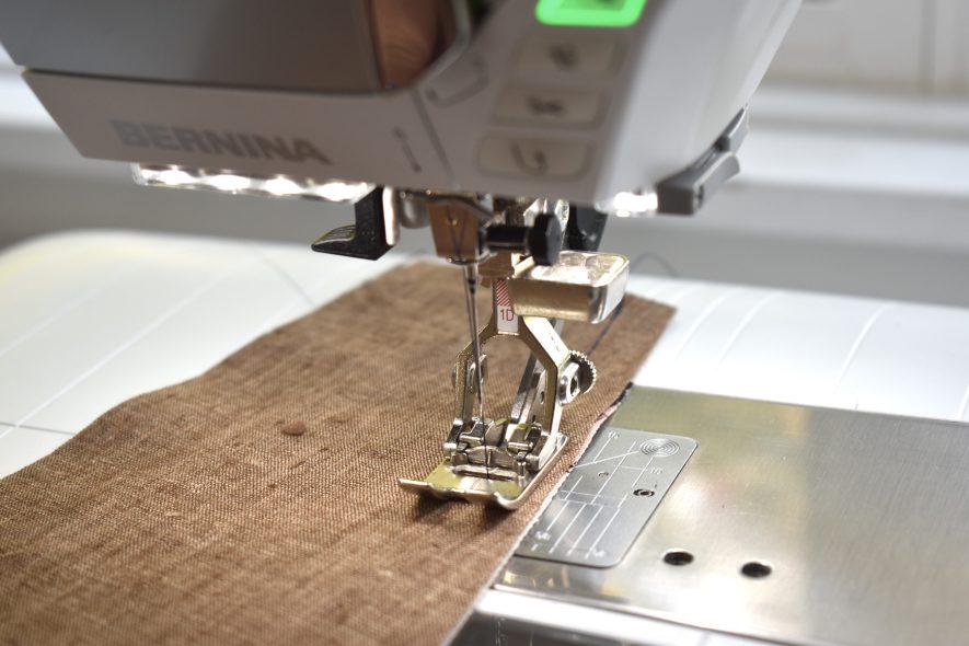 Custom Pocket Tool Roll - WeAllSew