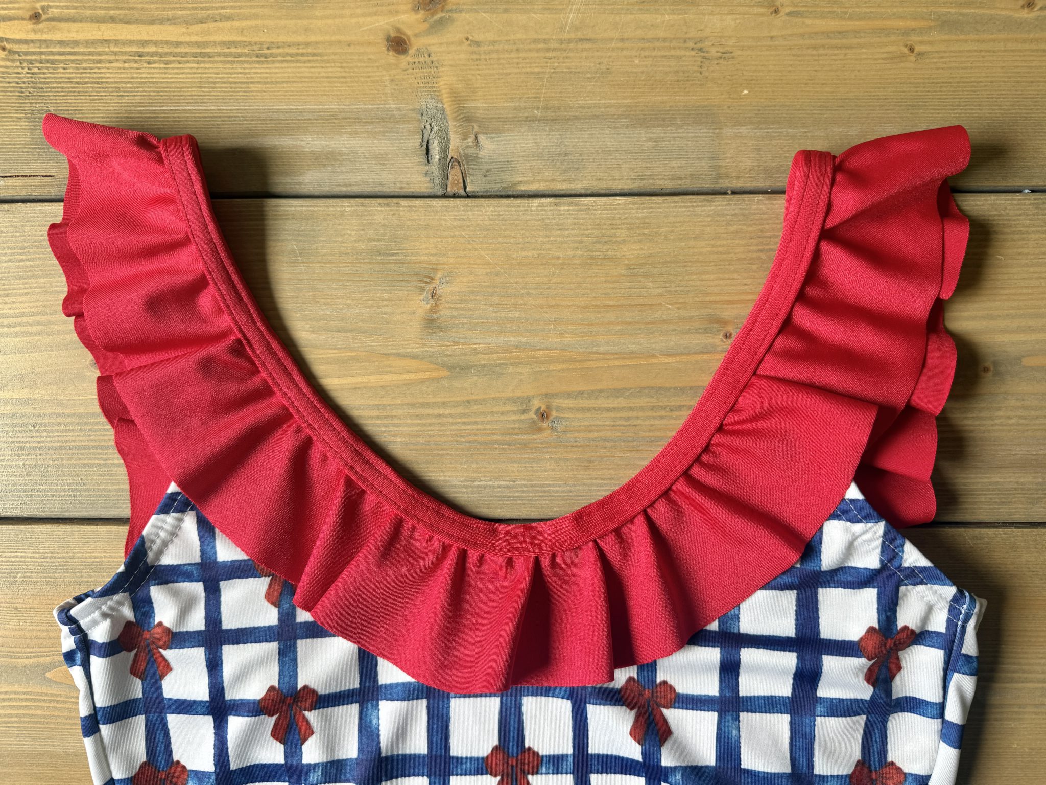 Coverstitched Neckline - WeAllSew